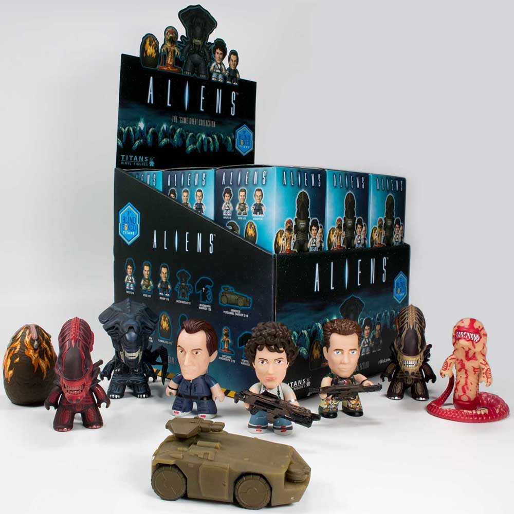 Køb Aliens 18 Piece Blind Box Collection Samleobjekt | Merchhub.dk